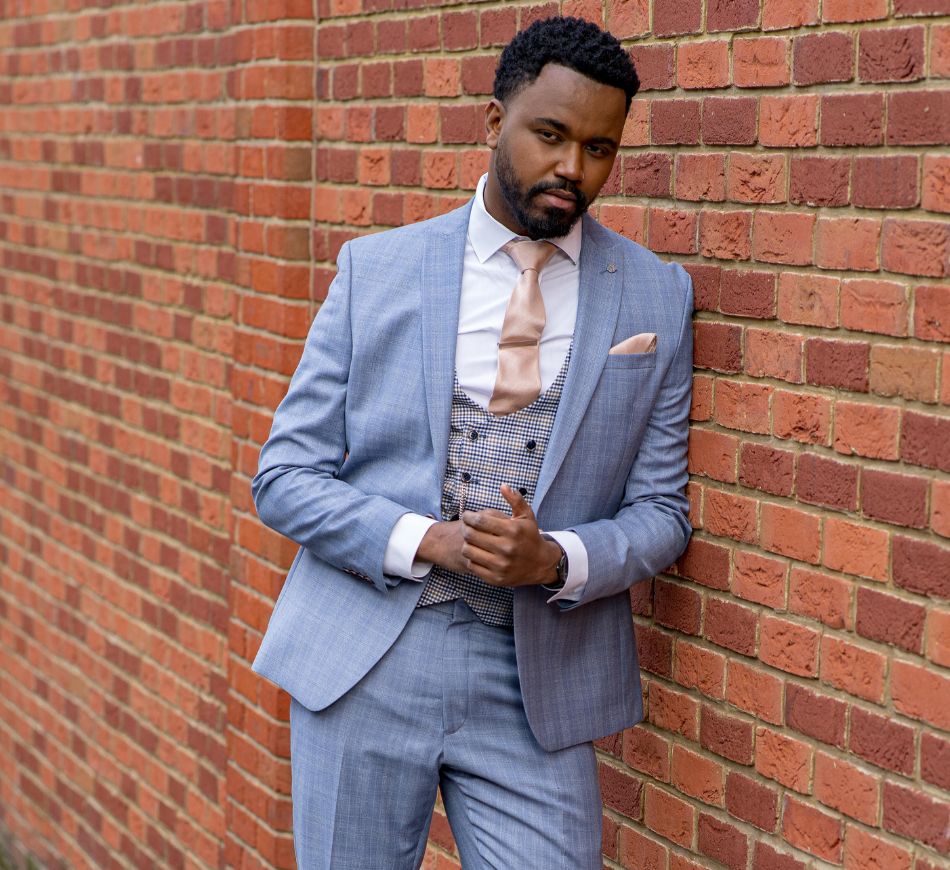 Suit Hire & Bespoke Tailoring in Guildford – HIRE5 MENSWEAR